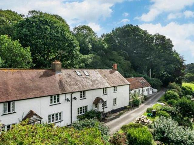 3 Bedroom Terraced House For Sale In Branscombe, Seaton