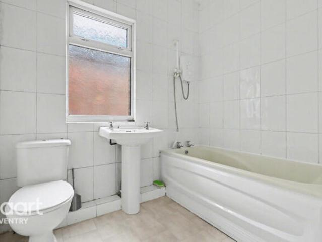 3 bedroom terraced house for sale in Brays Lane, Coventry, CV2
