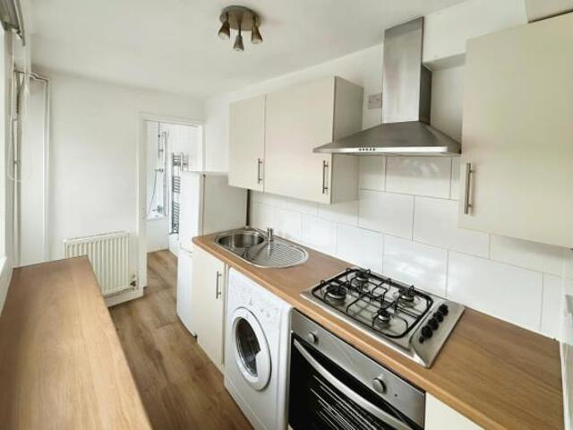 3 bedroom terraced house for sale in Bright Street, York, YO26