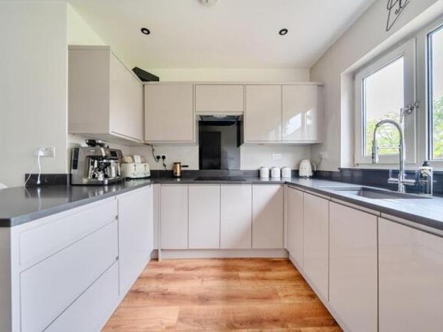 3 bedroom terraced house for sale in Brington Road, Swindon, SN3