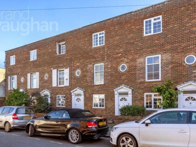 3 bedroom terraced house for sale in Bristol Gardens, Brighton, East Sussex, BN2
