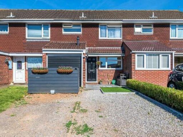 3 Bedroom Terraced House For Sale In Bristol, Gloucestershire