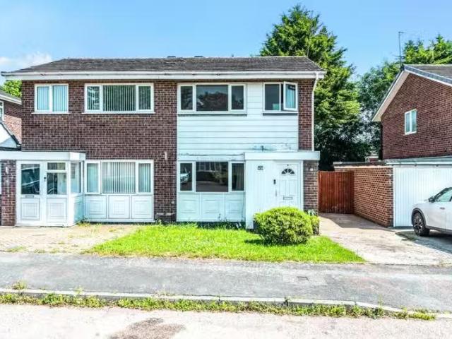 3 bedroom terraced house for sale in Broadwas Close, Redditch.