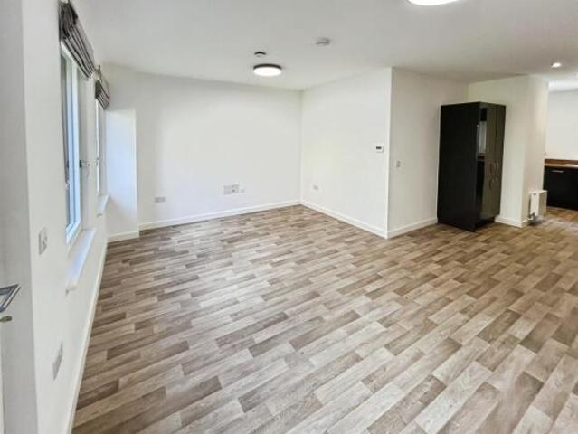 3 bedroom terraced house for sale in Broomsfield, Norwich, NR5