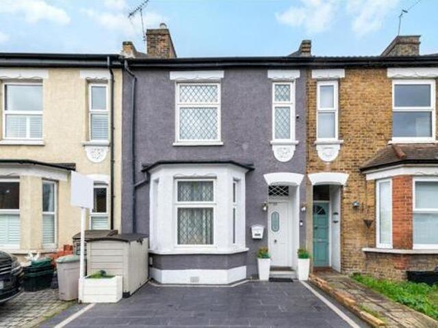 3 Bedroom Terraced House For Sale In Bromley