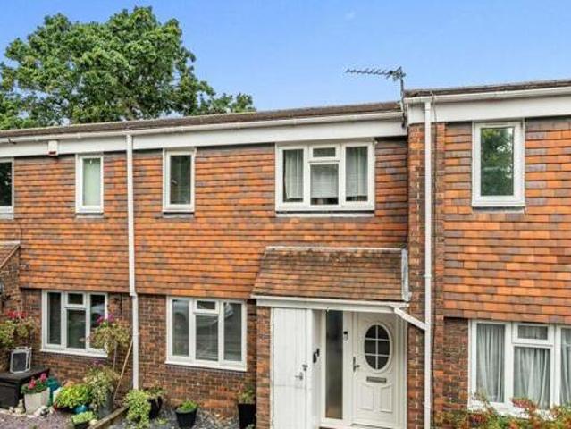 3 Bedroom Terraced House For Sale In Bromley