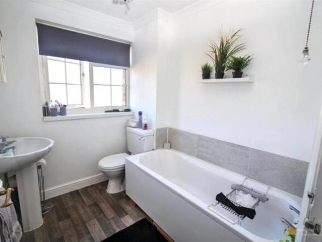 3 bedroom terraced house for sale in Bromley Walk, Tilehurst, Reading, RG30