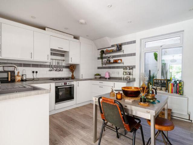 3 bedroom terraced house for sale in Bute Street, BN2