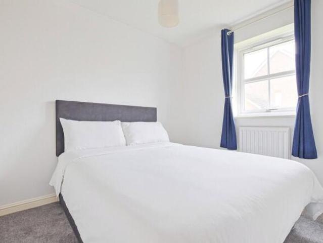3 bedroom terraced house for sale in Butts Croft Close, East Hunsbury, Northampton, NN4