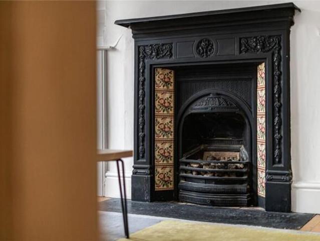 3 bedroom terraced house for sale in Bullingdon Road, East Oxford, OX4
