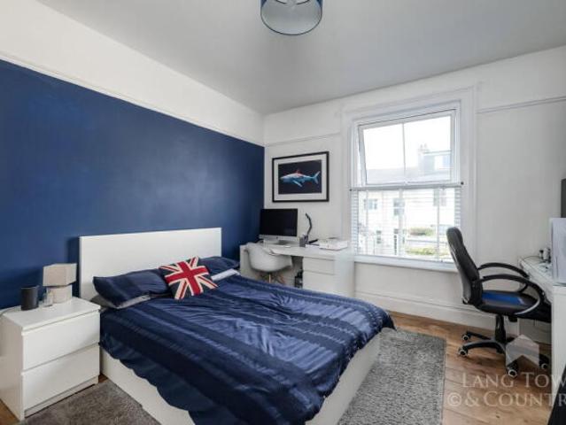 3 bedroom terraced house for sale in Burleigh Park Road, Peverell, Plymouth, PL3