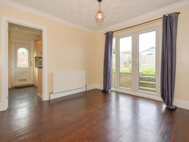 3 bedroom terraced house for sale in Burncross Road, Burncross, Sheffield, S35