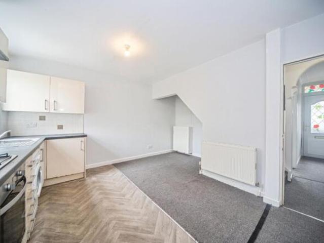 3 bedroom terraced house for sale in Burton Road, Polygon, Southampton, Hampshire, SO15