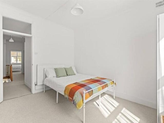 3 bedroom terraced house for sale in Burtons Road, Hampton Hill, TW12