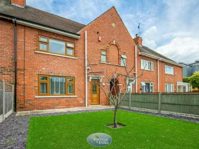 3 bedroom terraced house for sale in Godleys Villas, Worksop.