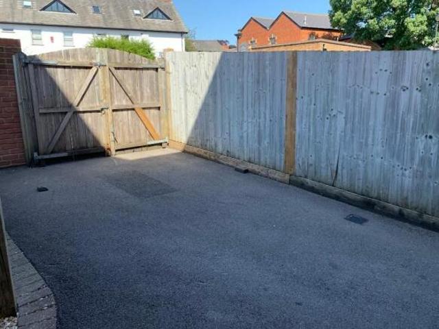 3 bedroom terraced house for sale in Godwin Court, Old Town, Swindon, SN1 4BB, SN1