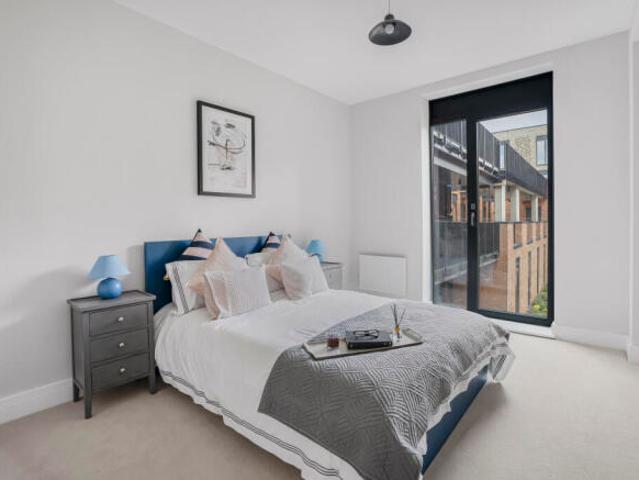 3 bedroom terraced house for sale in Goode House, Old Electricity Works, Campfield Road, St Albans, AL1