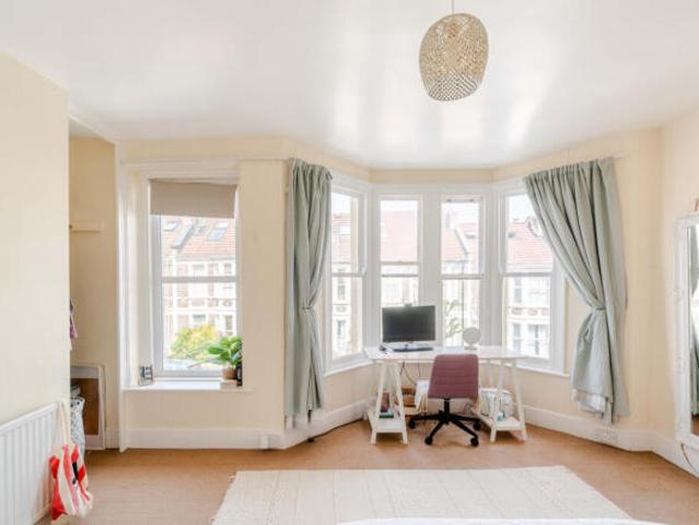 3 bedroom terraced house for sale in Gathorne Road, Southville, Bristol, BS3