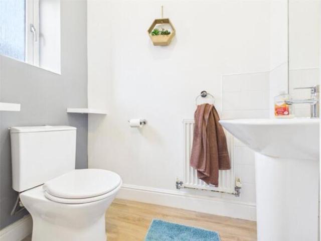 3 bedroom terraced house for sale in Gauntlet Road, Brockworth, Gloucestershire, GL3