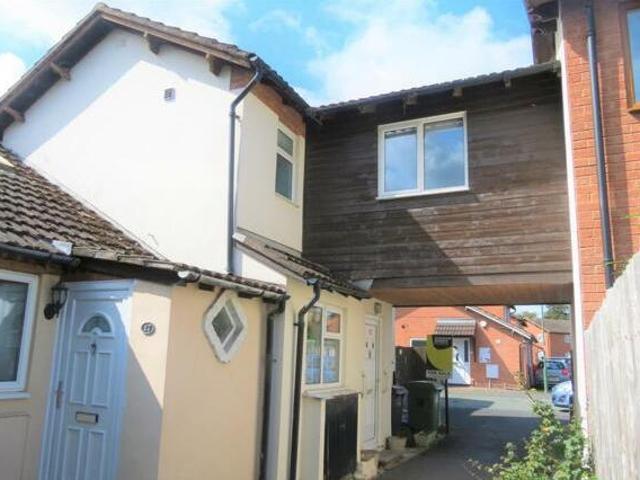 3 Bedroom Terraced House For Sale In Gains Park