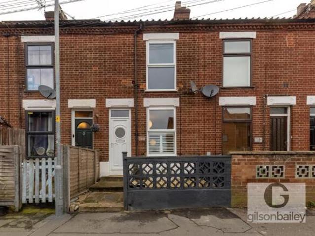 3 bedroom terraced house for sale in Gertrude Road, Norwich, NR3