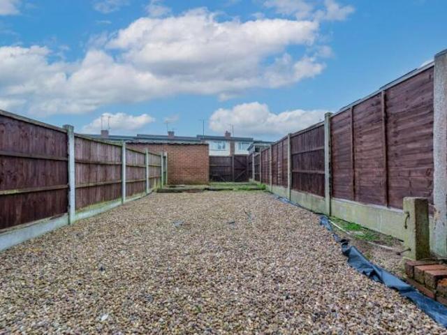 3 bedroom terraced house for sale in Gervase Avenue, Sheffield, S8