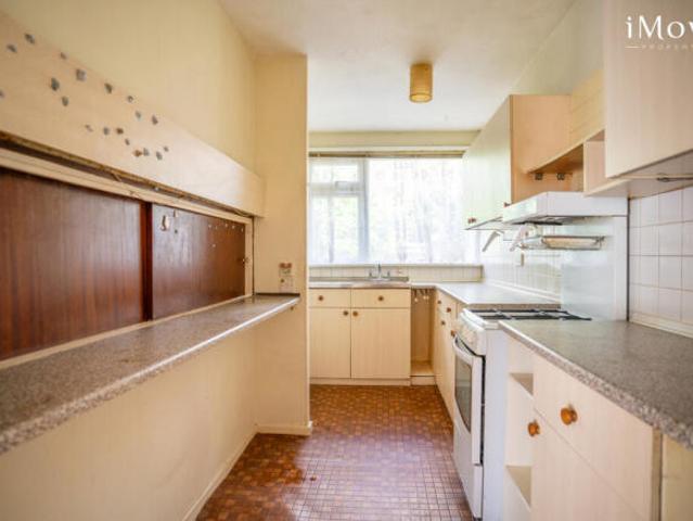 3 bedroom terraced house for sale in Giles Coppice, London, SE19
