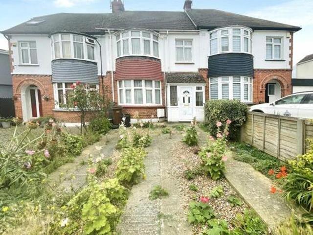 3 Bedroom Terraced House For Sale In Gillingham, Kent
