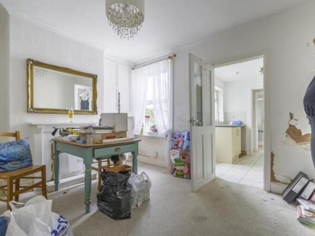 3 bedroom terraced house for sale in Gladstone Street, SN!,SN1