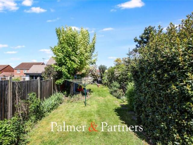 3 bedroom terraced house for sale in Gloucester Avenue, Moulsham Lodge, Chelmsford, Essex, CM2