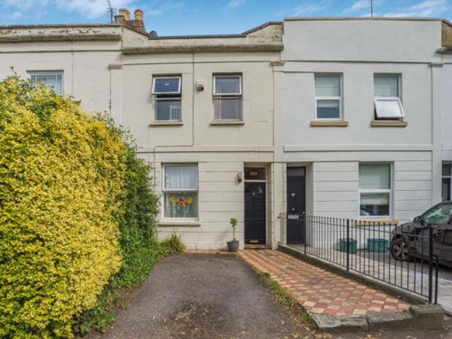 3 bedroom terraced house for sale in Gloucester Road, Cheltenham, GL51