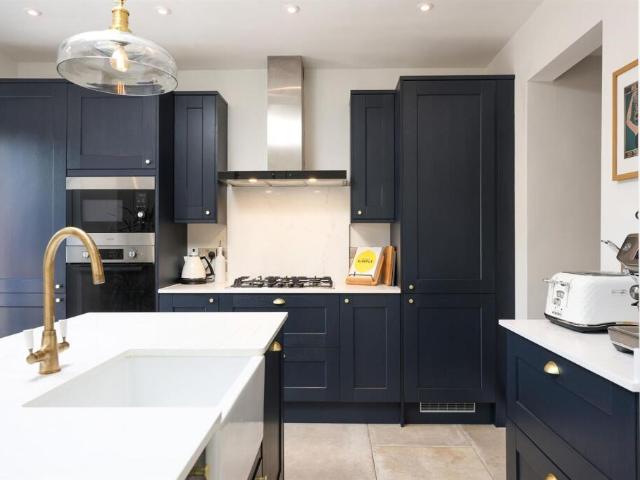 3 bedroom terraced house for sale in Gloucester Road, Horfield, BS7