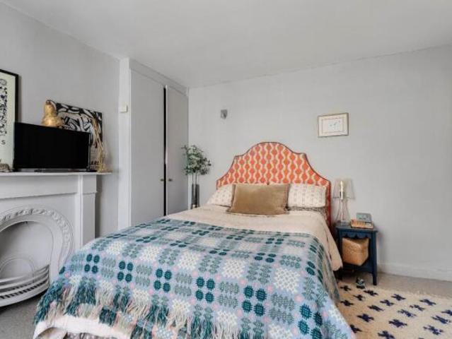 3 bedroom terraced house for sale in Grafton Street, Cambridge, CB1