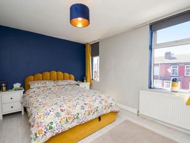 3 bedroom terraced house for sale in Graham Road, Salford, M6