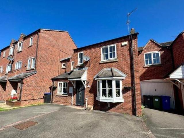 3 Bedroom Terraced House For Sale In Grange Park