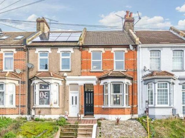 3 Bedroom Terraced House For Sale In Gravesend, Kent