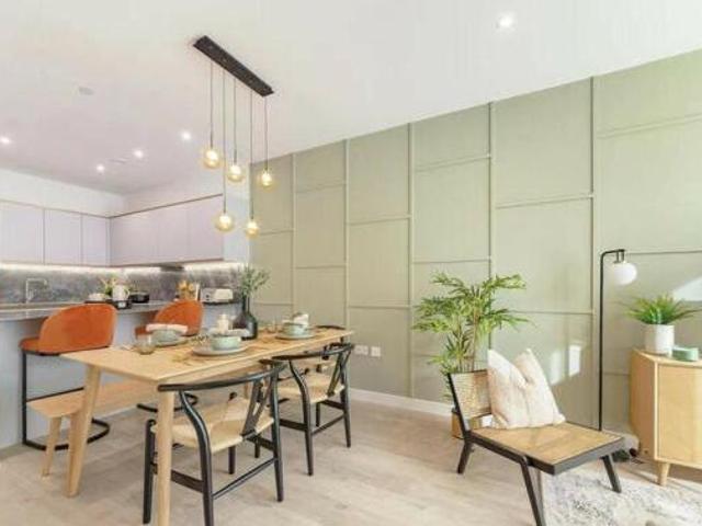 3 Bedroom Terraced House For Sale In Greater London