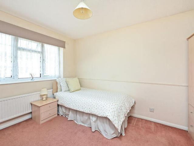 3 bedroom terraced house for sale in Greenwood Drive, Basingstoke, RG24