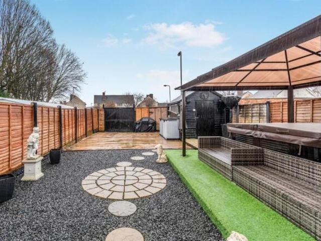 3 bedroom terraced house for sale in Green Lanes, Bilston, WV14