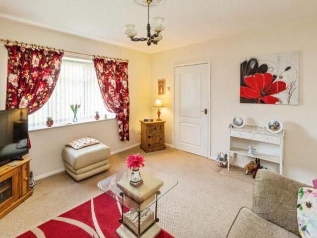 3 bedroom terraced house for sale in Greenfields Avenue, Warrington, WA4