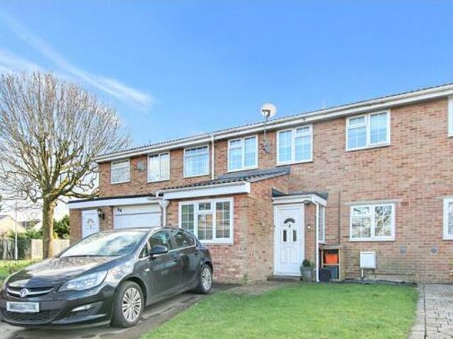 3 Bedroom Terraced House For Sale In Greenmeadow, Swindon