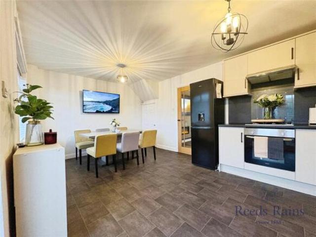 3 bedroom terraced house for sale in Grosvenor Court, Newcastle upon Tyne, and Wear, NE5