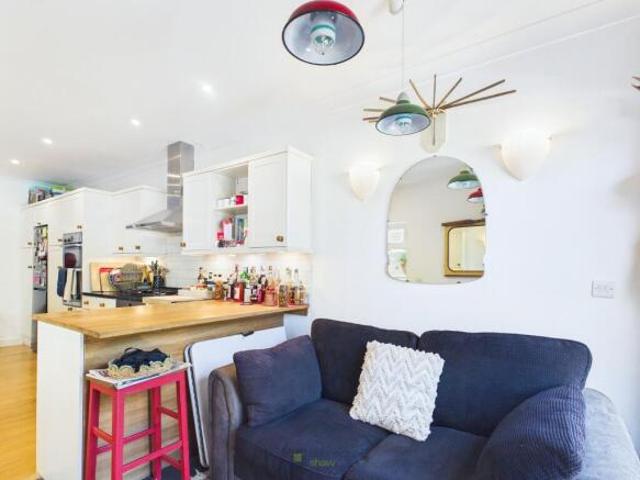 3 bedroom terraced house for sale in Dover Road, Portsmouth, PO3