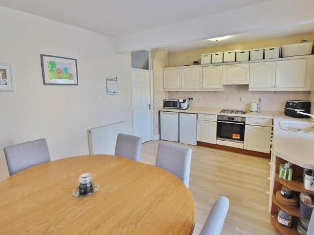 3 bedroom terraced house for sale in Domum Road, Copnor, PO2