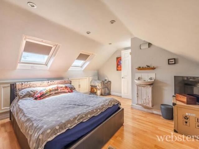 3 bedroom terraced house for sale in Doris Road, Norwich, NR2
