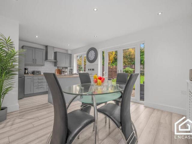 3 bedroom terraced house for sale in Dorsington Road, Solihull, B27