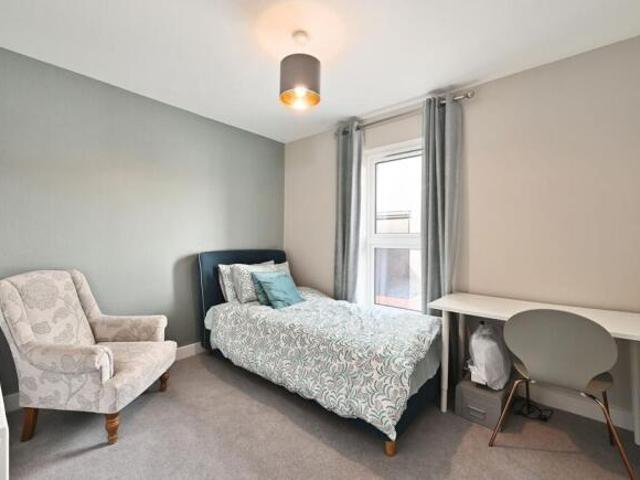 3 bedroom terraced house for sale in Darter Row, Kennington, TN24
