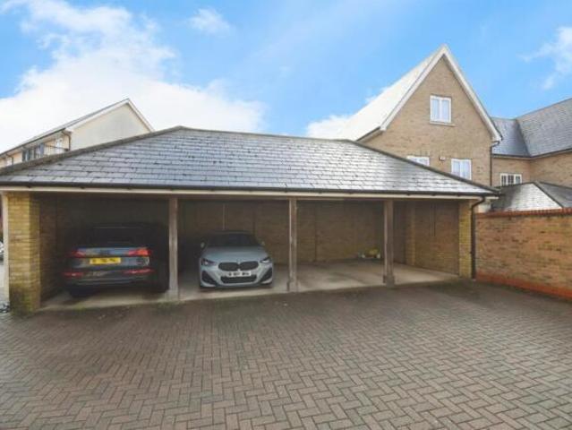 3 bedroom terraced house for sale in De Paul Way, Brentwood, CM14