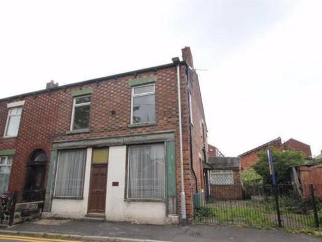 3 bedroom terraced house for sale in Deansgate Hindley WN2