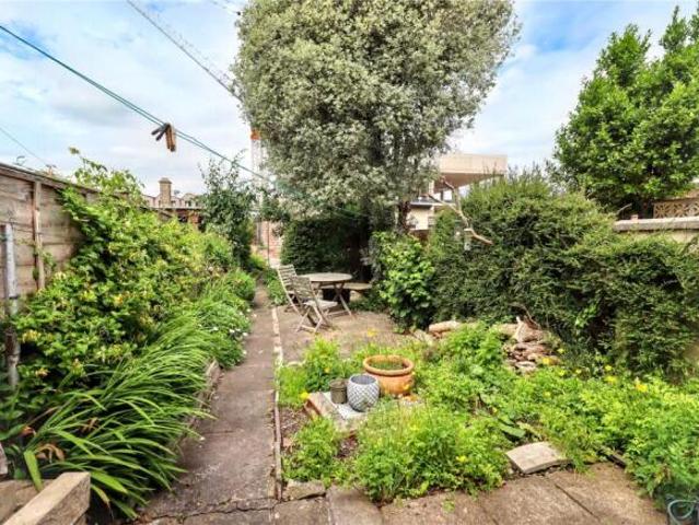 3 bedroom terraced house for sale in Denmark Road, Oldfield Park, Bath, BA2